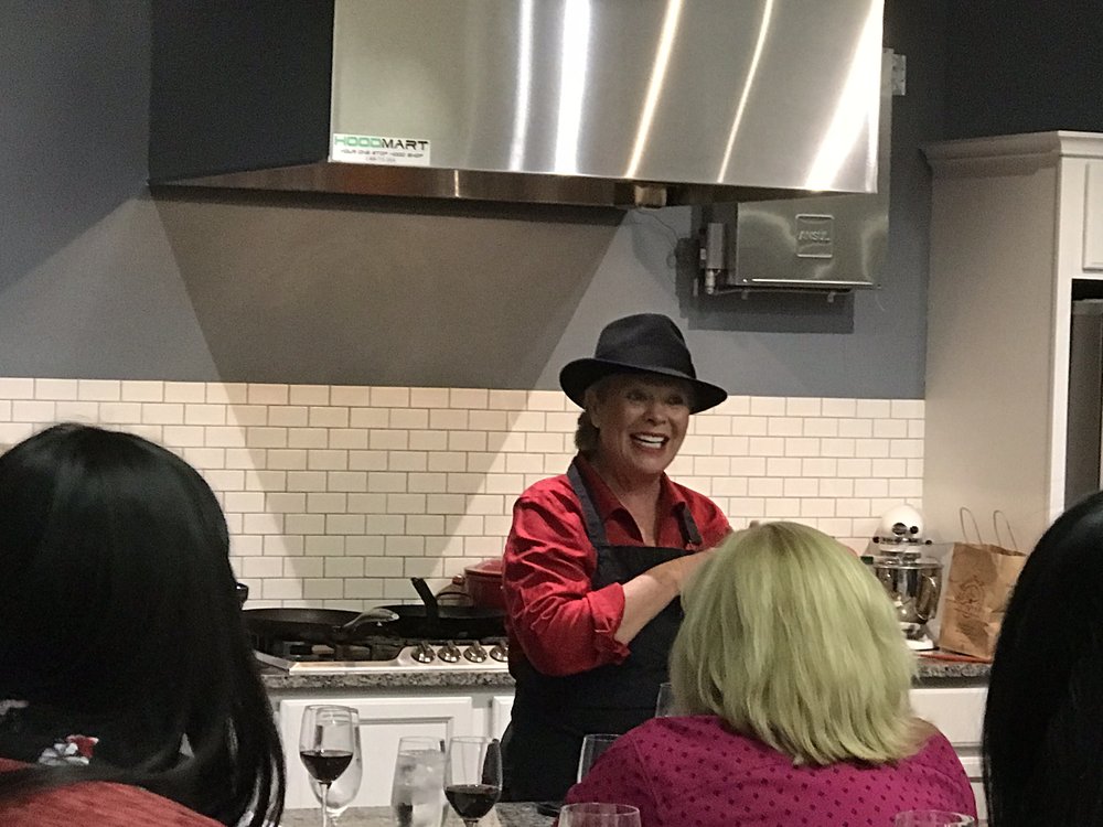 BORN2COOK INSPIRED - Updated August 2024 - 14 Photos - 113 S 2nd St, Rogers, Arkansas - Cooking ...