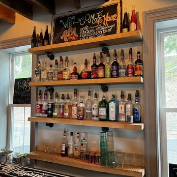 HOOTZ BAR & GRILLE - Updated November 2025 - 12 River Rd, Phillipsburg ...