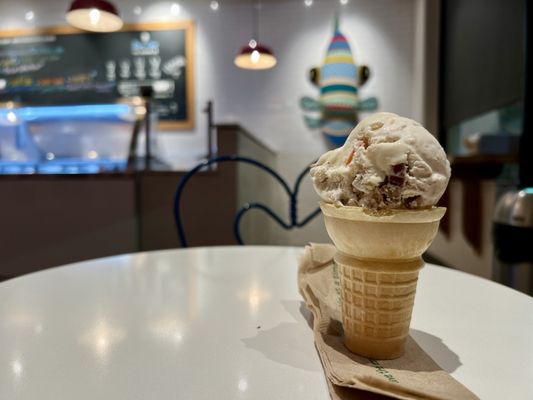BLUE COW ICE CREAM - Updated February 2025 - 281 Photos & 196 Reviews ...