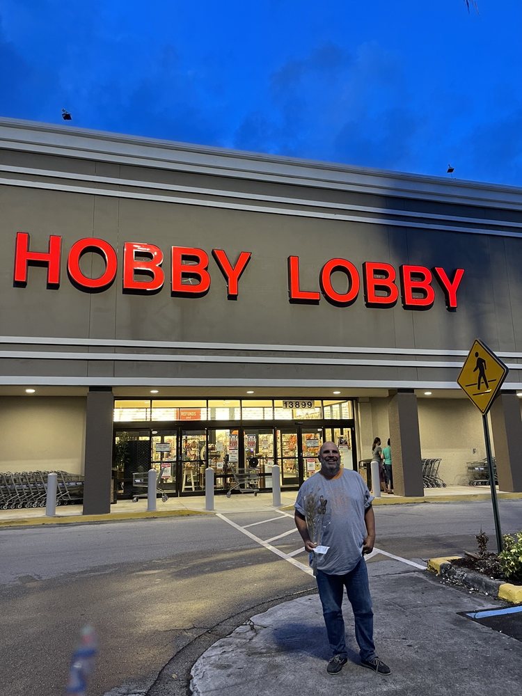 HOBBY LOBBY - Updated December 2024 - 199 Photos & 52 Reviews - 13899 ...