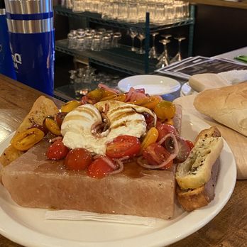 THE EAGLE BAY HOUSE - Updated July 2025 - 11 Photos - 5521 NY-28, Eagle ...