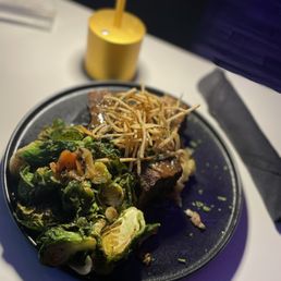 BATSÍ - Updated December 2025 - 388 Photos & 222 Reviews - 4075 Buford ...