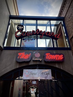 ORANGE CIRCLE & OLD TOWNE ORANGE - Updated August 2024 - 219 Photos ...