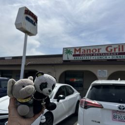 MANOR GRILL & BAR - Updated December 2025 - 1175 Photos & 370 Reviews ...