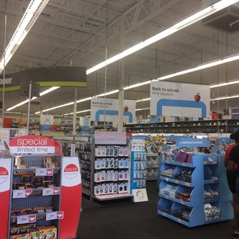 STAPLES - Updated December 2025 - 16 Photos & 23 Reviews - 18591 South ...