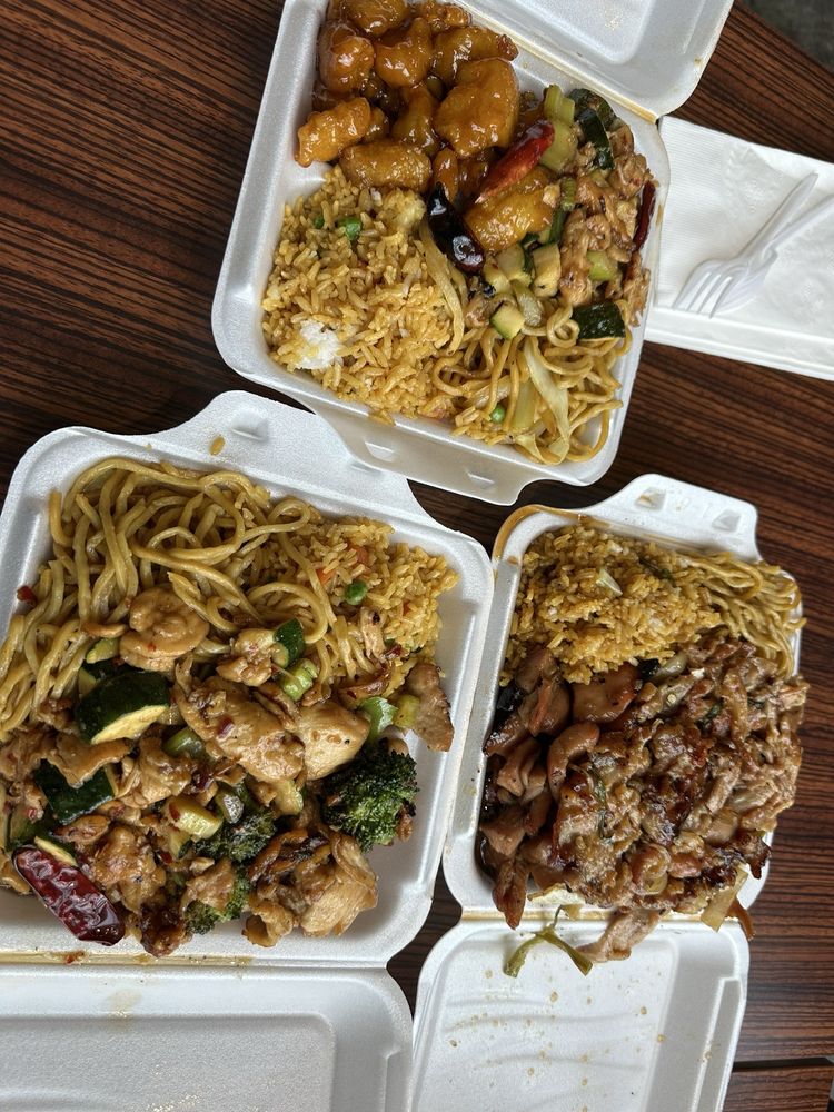 LIFESTYLE CAFE FOOD COURT - Updated July 2025 - 27516 Novi Rd, Novi ...