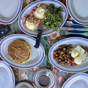 FLYING FISH CAFE & DELI - Updated April 2025 - 49 Photos & 149 Reviews ...