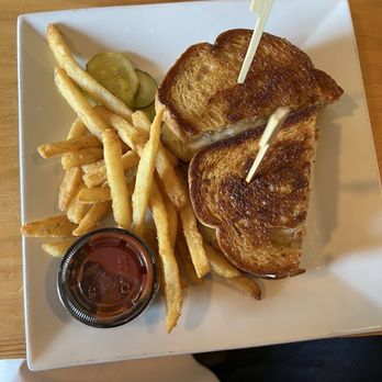 RIVERFIELD 865 - Updated December 2025 - 44 Photos & 21 Reviews - 865 ...