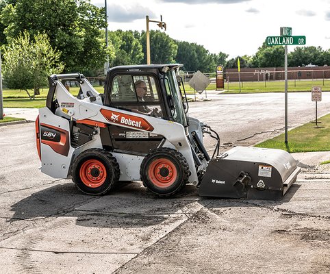 METRO BOBCAT - Updated December 2025 - 8250 Beechcraft Ave ...