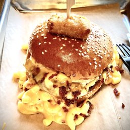 BACKWOODS BURGERS - 268 Photos & 313 Reviews - 1214 W F St, Oakdale ...
