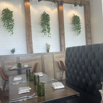 COMMON GROUND BAR AND EATERY - SYLVAN PARK - Updated January 2025 - 140 ...