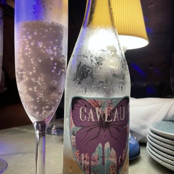 CAVEAU - Updated July 2025 - 73 Photos & 37 Reviews - 1 Cntr Plz ...