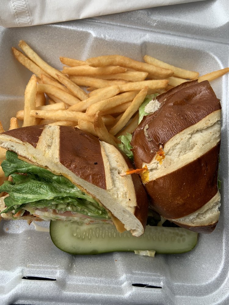 MAIN STREET DELI - 12 Photos & 43 Reviews - 709 N Main St, Rochester ...