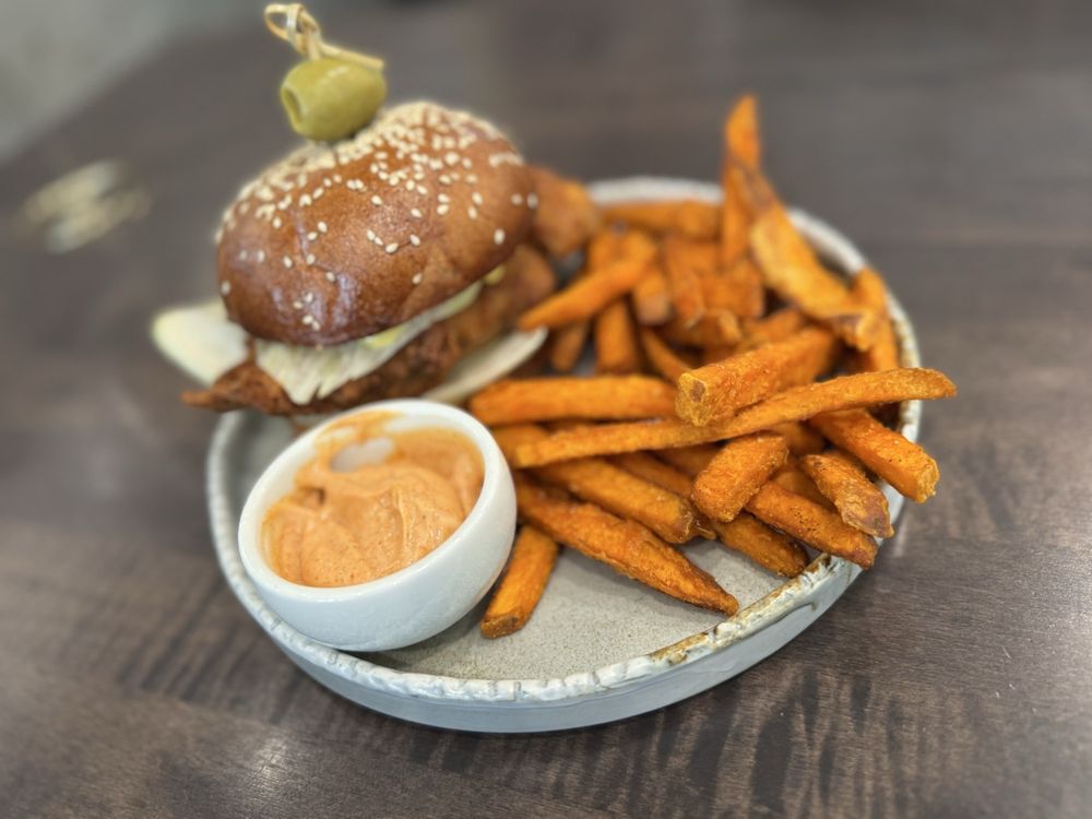 CAFÉ ARIA - Updated December 2025 - 39 Photos - 20023 Lessard Road ...