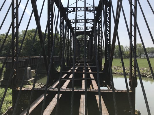 MCCULLOCH PARK - Updated September 2024 - 16 Photos - Corner of North ...