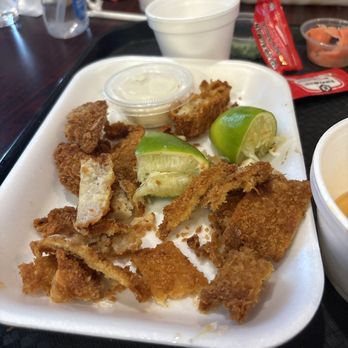 YOI - Updated January 2026 - 60 Photos & 89 Reviews - 781 N Reed Ave ...