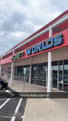 ALIEN WORLDS - Updated December 2025 - 62 Photos & 48 Reviews - 6900 ...