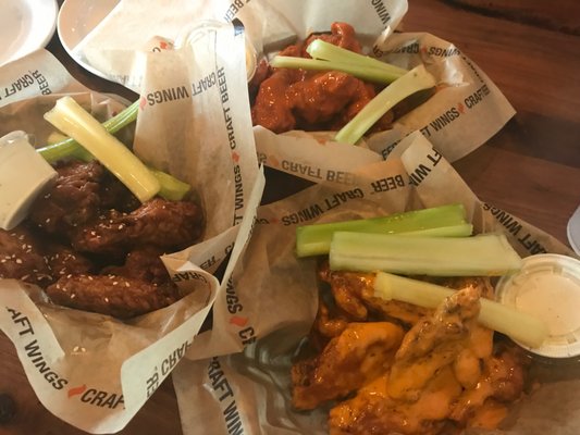 BUFFALO WING FACTORY - 43 Photos & 195 Reviews - American (Traditional ...