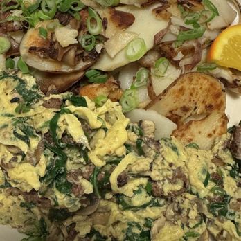 MAC’S DELI & CAFE - Updated December 2025 - 239 Photos & 490 Reviews ...