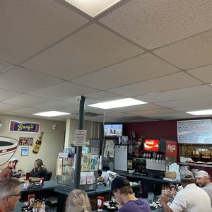 DARCY’S CAFE - 125 Photos & 140 Reviews - 1015 N Washington, Grand ...
