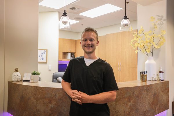 DR JON DDS - Updated January 2026 - 22 Photos & 153 Reviews - 2295 ...