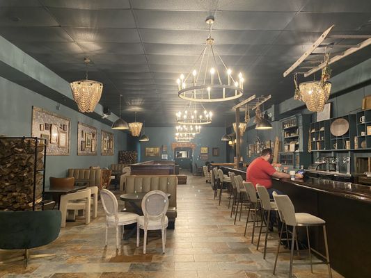 COPPERLINE COFFEE & CAFE - 19 Photos & 11 Reviews - 118 S Beach St ...