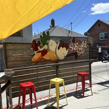 TWO CHICKS - Updated August 2024 - 2174 Photos & 2110 Reviews - 752 S ...