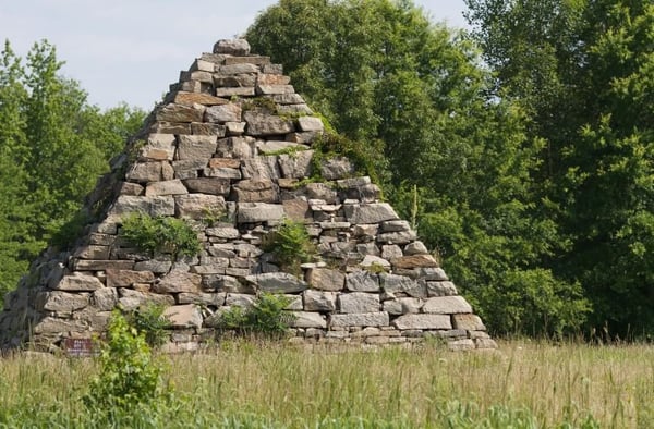 THE MEADE PYRAMID - Updated December 2025 - 11 Photos - Lee Dr ...