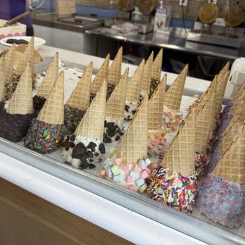 BURQUE LICKS - Updated December 2025 - 90 Photos & 56 Reviews - 4207 ...