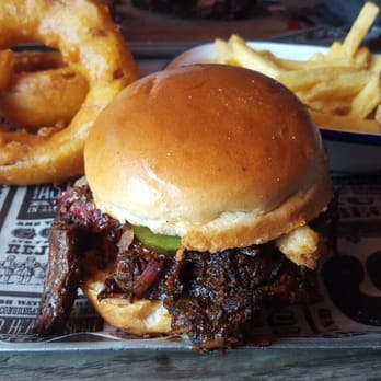 RED’S TRUE BARBECUE - Updated July 2024 - 46 Photos & 51 Reviews ...