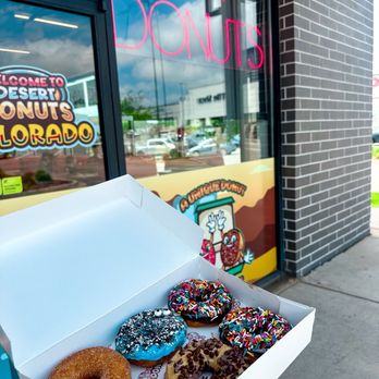 DESERT DONUTS - Updated December 2025 - 215 Photos & 68 Reviews - 8501 ...