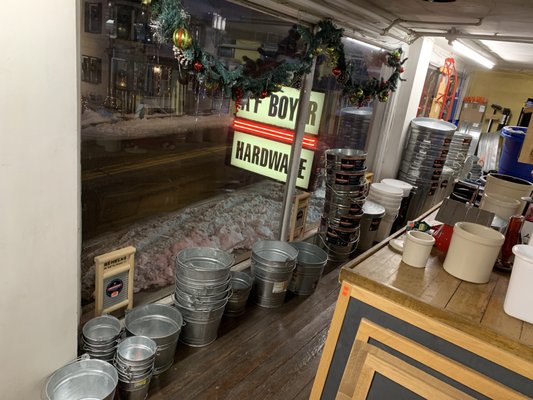 A F BOYER HARDWARE & GUNS - Updated January 2025 - 13 Photos & 23 ...