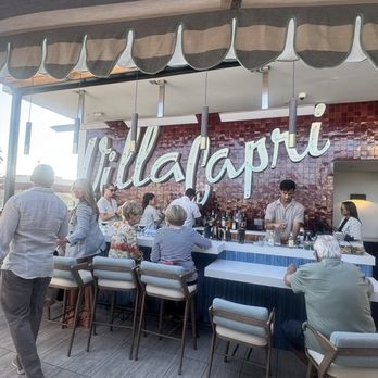 DIVE - Updated November 2025 - 113 Photos & 66 Reviews - 1417 Orange ...