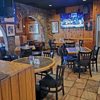THE DISTILLERY RESTAURANT MT. HOPE - Updated January 2026 - 227 Photos ...