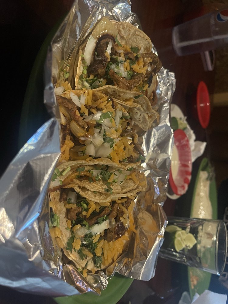 EL PATRON MEXICAN GRILL - 65 Photos & 75 Reviews - 100 Wayland Smith Dr ...