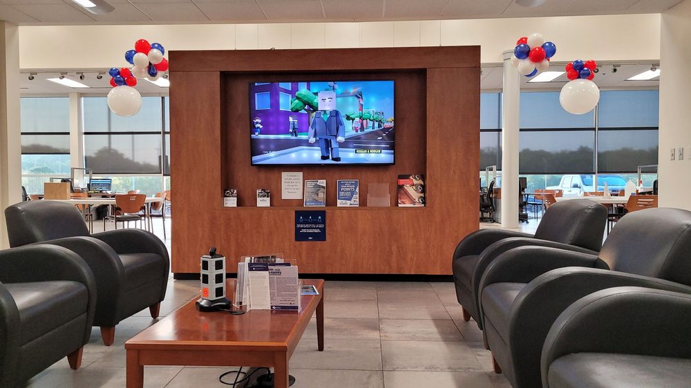 TRI-COUNTY FORD - Updated November 2025 - 55 Photos & 32 Reviews - 4032 ...