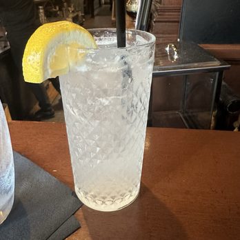 THE GIN MILL - Updated December 2025 - 174 Photos & 166 Reviews - 124 E ...