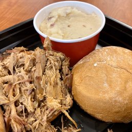 LUCILLE’S SMOKEHOUSE BAR-B-QUE - Updated May 2024 - 1597 Photos & 1897 ...