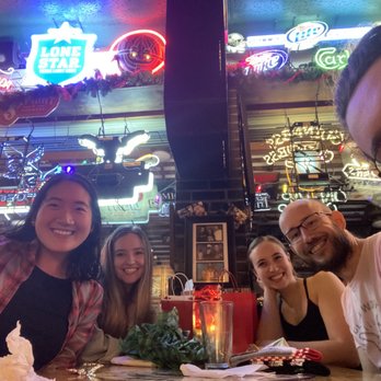 CROWN AND ANCHOR PUB - Updated August 2025 - 100 Photos & 337 Reviews ...