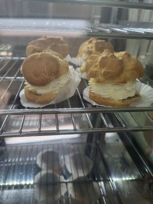 THE PASTRY COTTAGE - Updated August 2025 - 1957 Neeley Rd, Big Stone ...