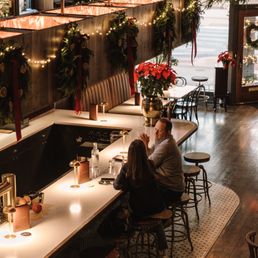 THE GUISINGER - Updated November 2025 - 32 Photos - 1 E Mountain St ...