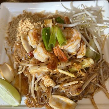 THAI TABLE - Updated December 2024 - 123 Photos & 55 Reviews - 5221 ...