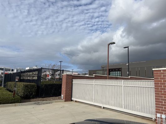 UCLA HEALTH TRAINING CENTER - Updated December 2025 - 13 Photos - 2275 ...