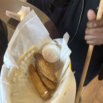 UNIVERSAL LANES - Updated December 2025 - 11 Photos & 39 Reviews - 2101 ...