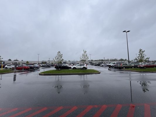 TANGER OUTLETS HERSHEY - Updated June 2025 - 47 Photos & 71 Reviews ...