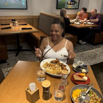 HANNA’S TABLE - Updated December 2024 - 101 Photos & 49 Reviews - 345 N ...