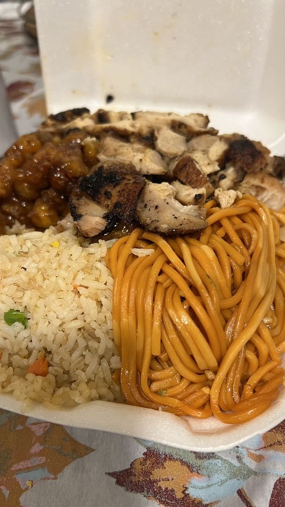 HO HO CHINESE FOOD - 35 Photos & 80 Reviews - 3511 Madison St ...