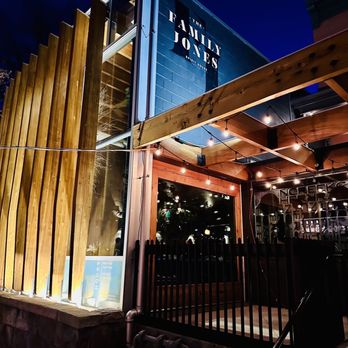 THE FAMILY JONES SPIRIT HOUSE - Updated March 2025 - 293 Photos & 189 ...