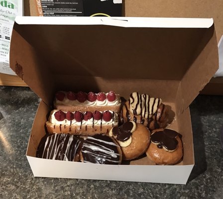 DUTCH MONKEY DOUGHNUTS - 307 Photos & 391 Reviews - 3075 Ronald Reagan ...