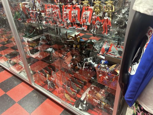 COLLECTORS CORNER - Updated October 2025 - 101 Photos & 54 Reviews ...